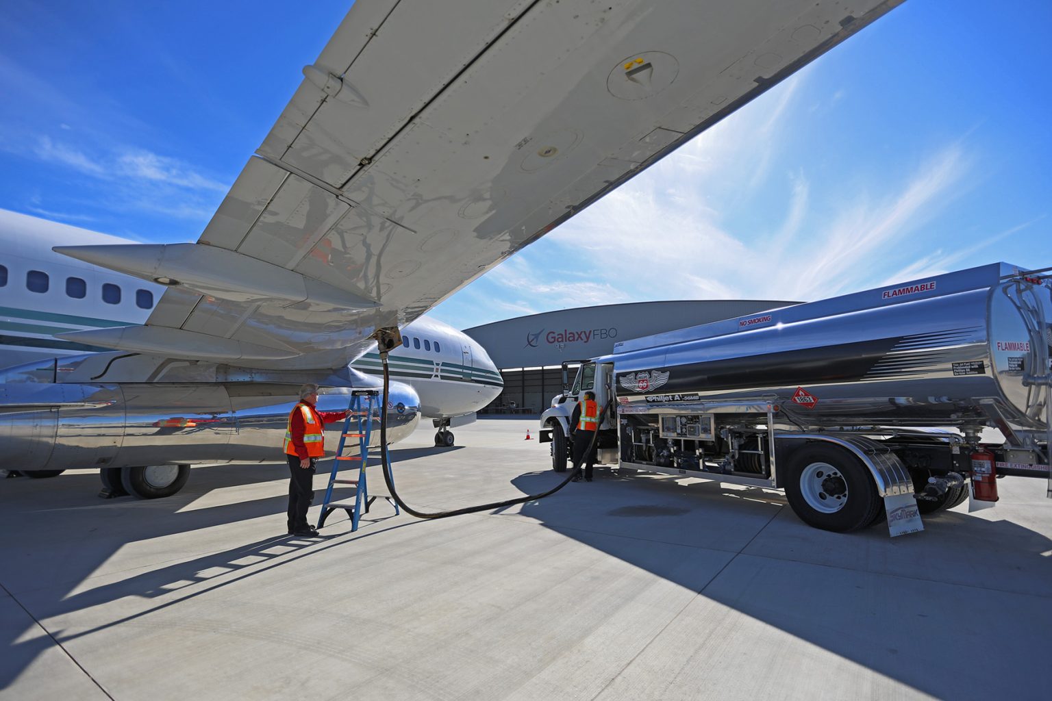 Boeing 737's First Flight - Galaxy FBO