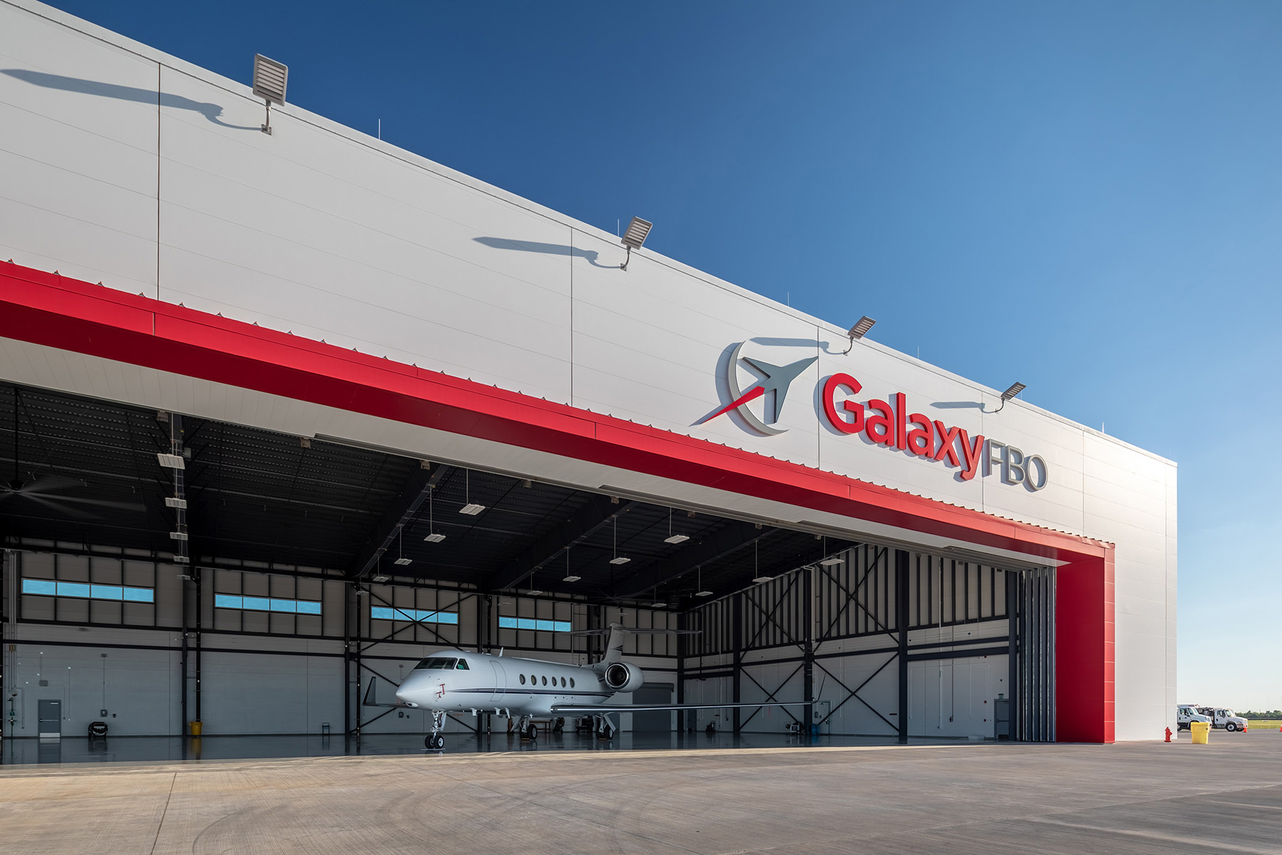 Hangar Space Available for Lease - Galaxy FBO | Galaxy FBO