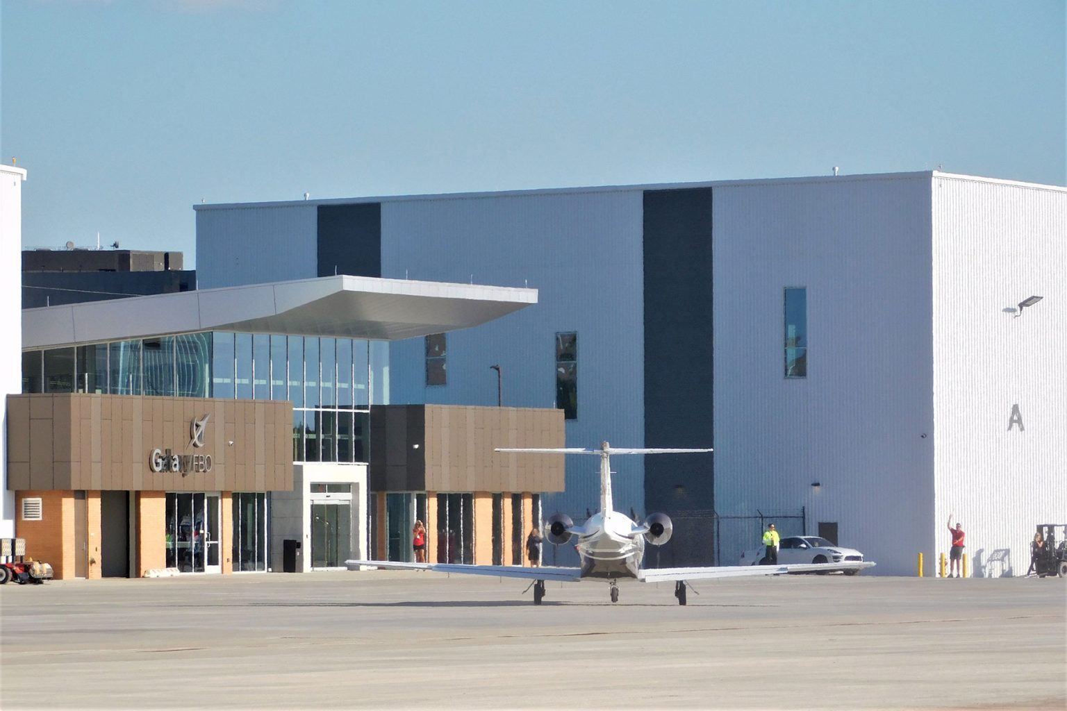 Galaxy FBO KHOU | KCXO | KADS - Galaxy FBO | Galaxy FBO