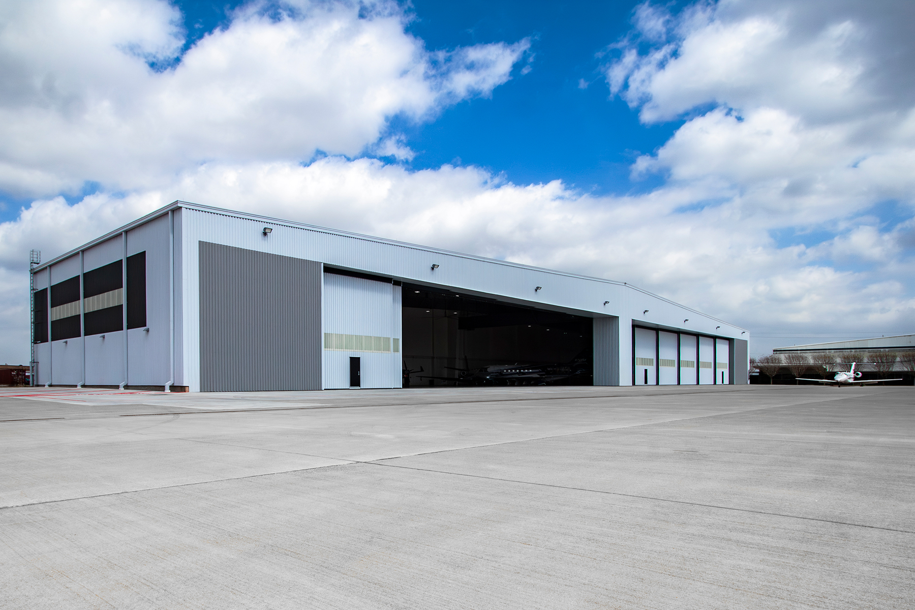 Galaxy FBO Expands Aircraft Storage at Houston Hobby Airport with New ...